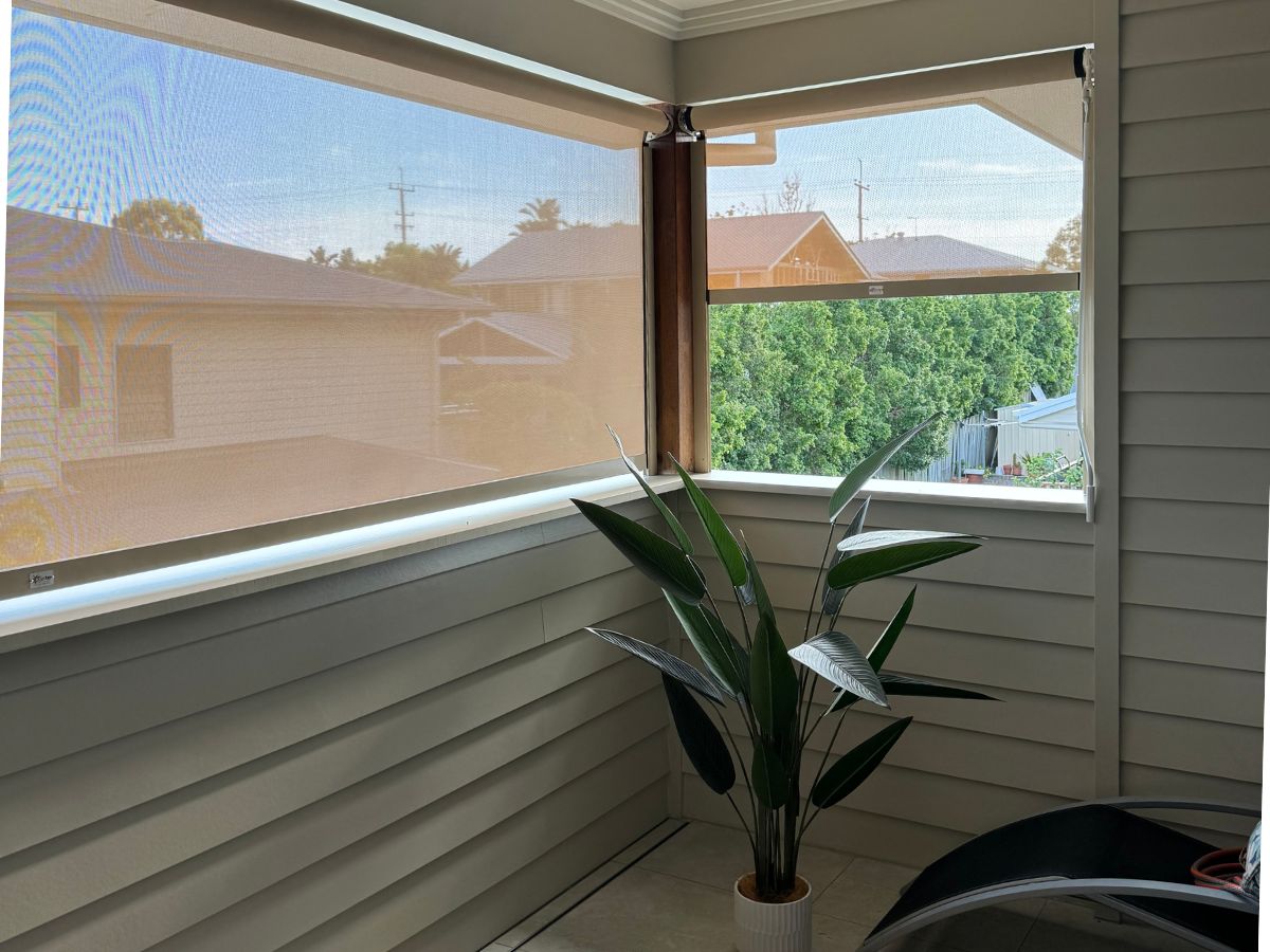 Best Colour Outdoor Blinds for Heat, Glare, Privacy and View | Ozrite